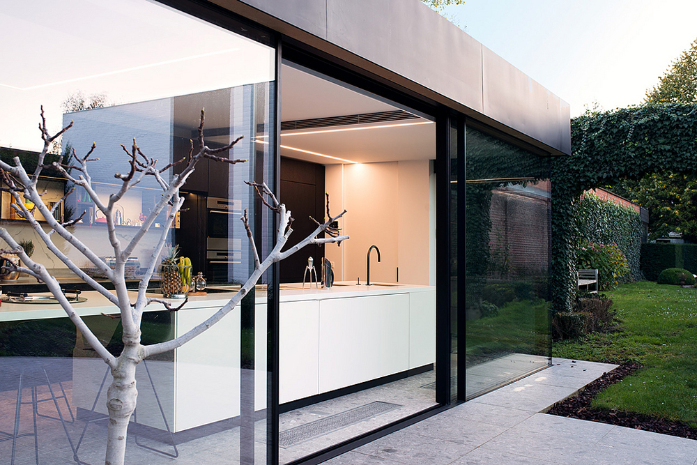 Плъзгащ се прозорец Orama с минималистична рамка | dogrami.bg